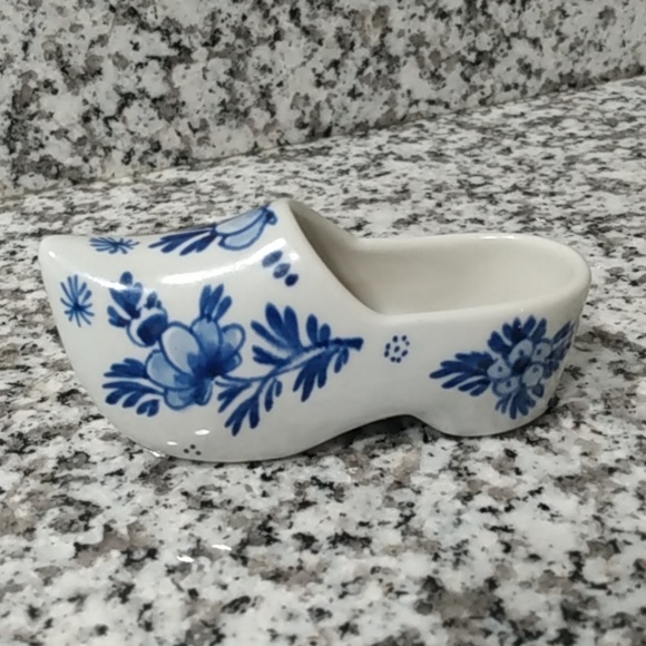 Vintage Dutch | Other | Vintage Miniature Porcelain Dutch Shoe | Poshmark